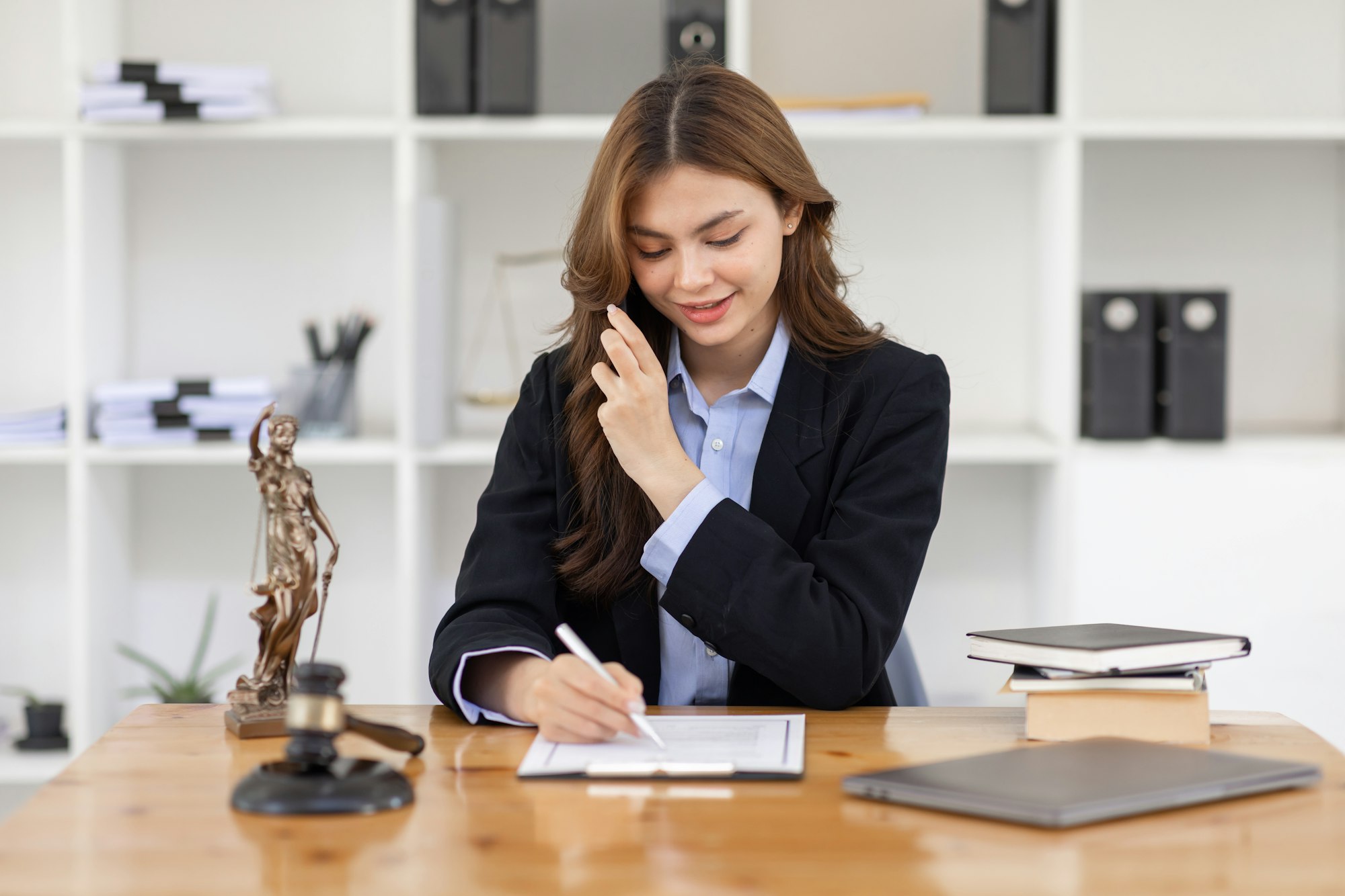 Leveraging VoIP Technology: A Comprehensive Guide for Law Firms